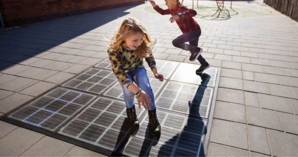 Smart Street Furniture: Clean Energy Solutions for Public Spaces